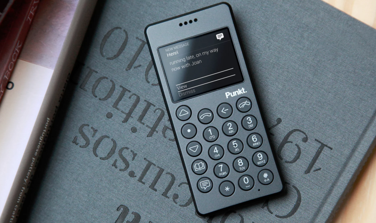 Nokia 3310: the immortal phone – The Unshut